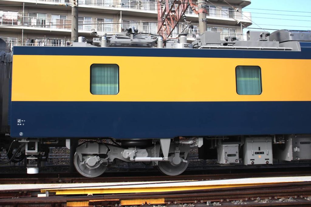 JR西日本の新型事業用車「DEC741」公開 クモヤ443「拡大版」の総合検測車 | 鉄道ニュース【鉄道プレスネット】